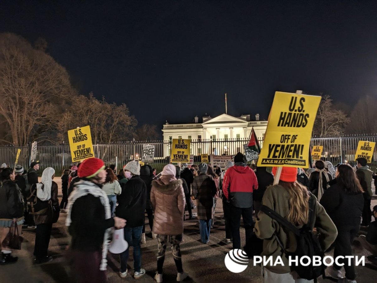 Многотысячная акция в поддержку прекращения огня в секторе Газа прошла